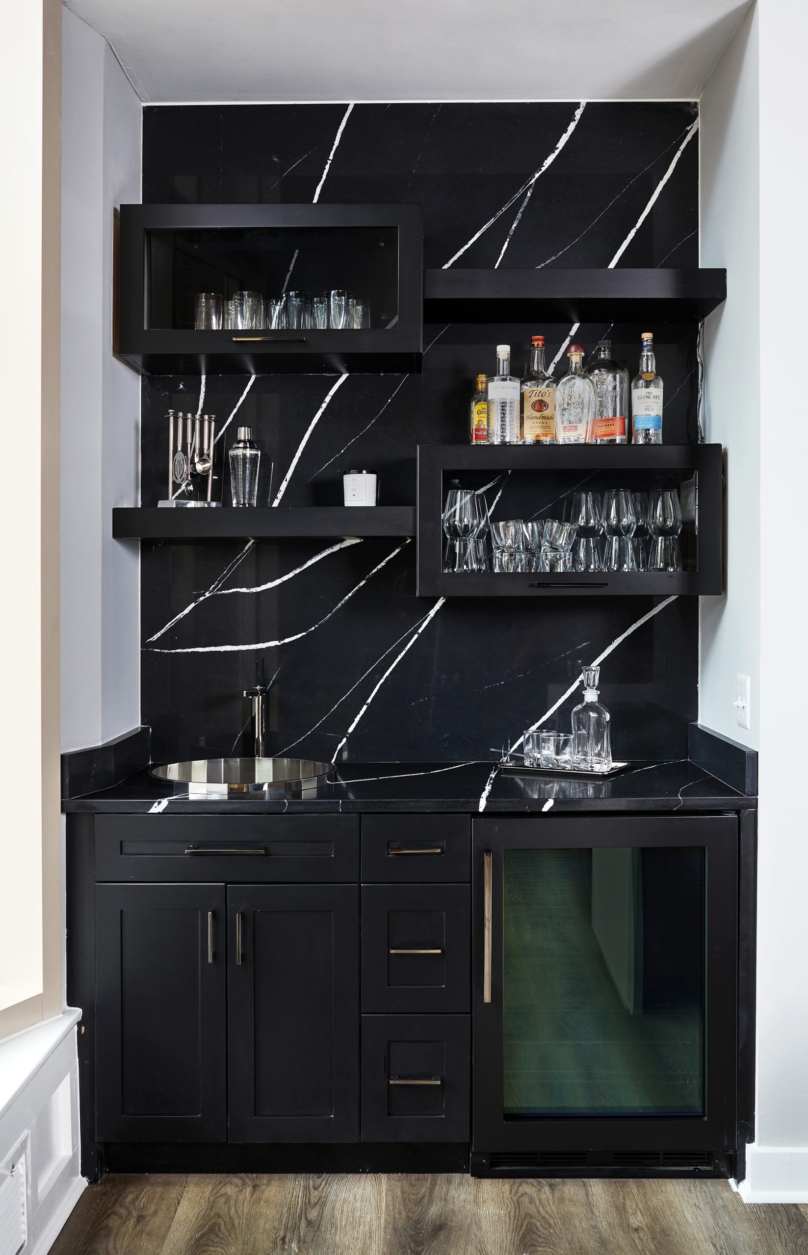 Alexandria Design Studio - Case